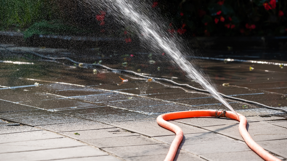 What Causes a Garden Hose to Burst?